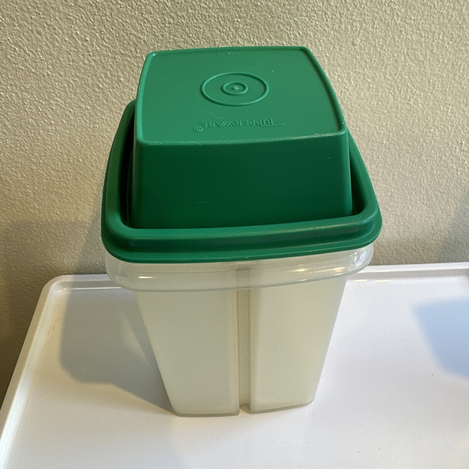 Tupperware Pick A Deli Container With Strainer | eBay