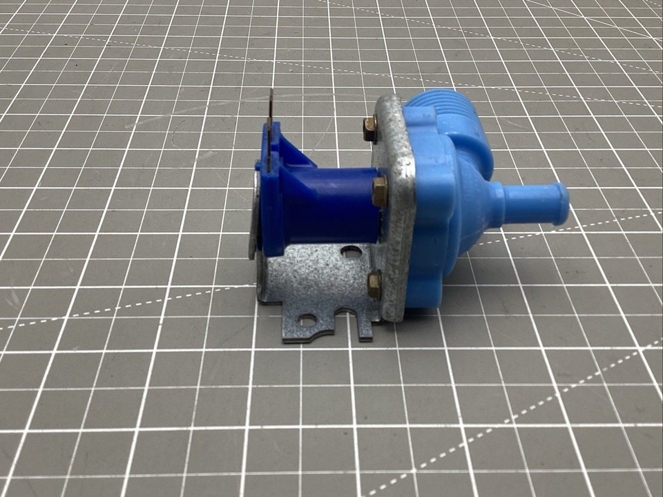 WD15X81--*New Out Of Bag* Genuine OEM GE Water Valve **FREE SHIPPING ...
