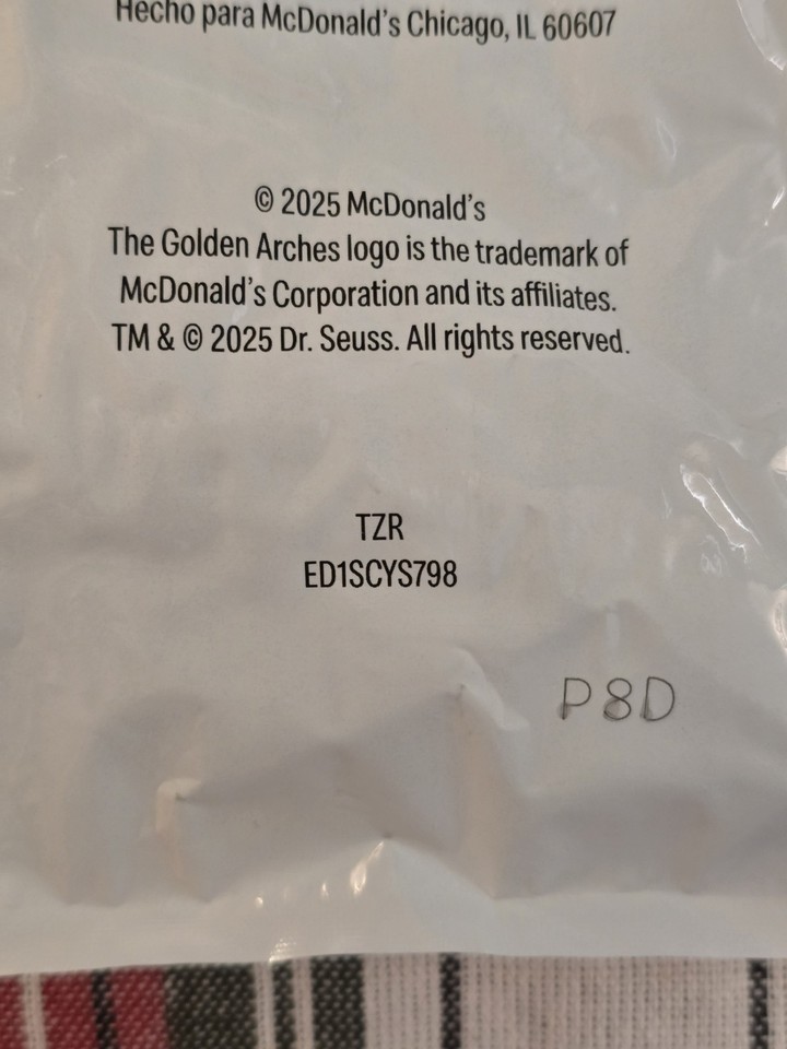 McDonald’s Grinch Meal Grinch Socks in GREEN - 1 PAIR - SEALED IN BAG ...