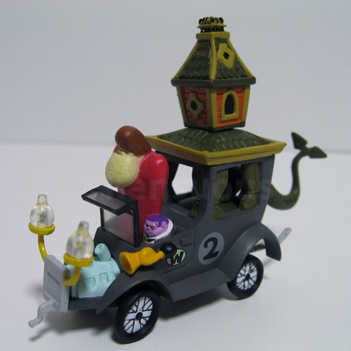KONAMI Wacky Races the Creepy Coupe #2 scale model The Gruesome Twosome ...