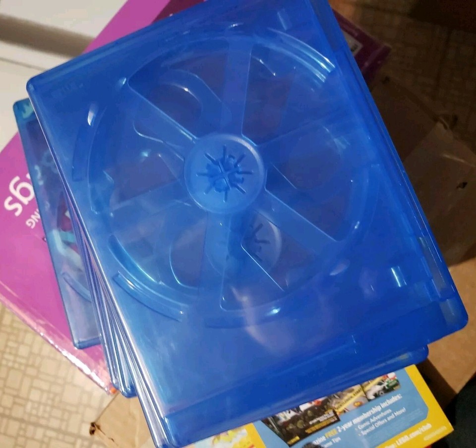 Set of 10 Empty, Blue, Blu-ray Cases. In great condition. Replacement ...