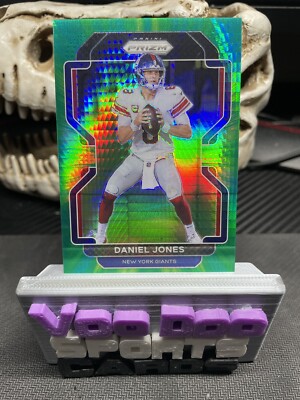 Daniel Jones 148/175 Green Hyper 2021 PANINI Prizm Football #231 Giants ...