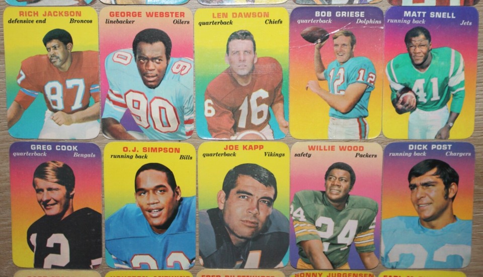 Lot 25 TOPPS Glossy 1970 NFL Pro Football Cards OJ Simpson Starr Unitas ...