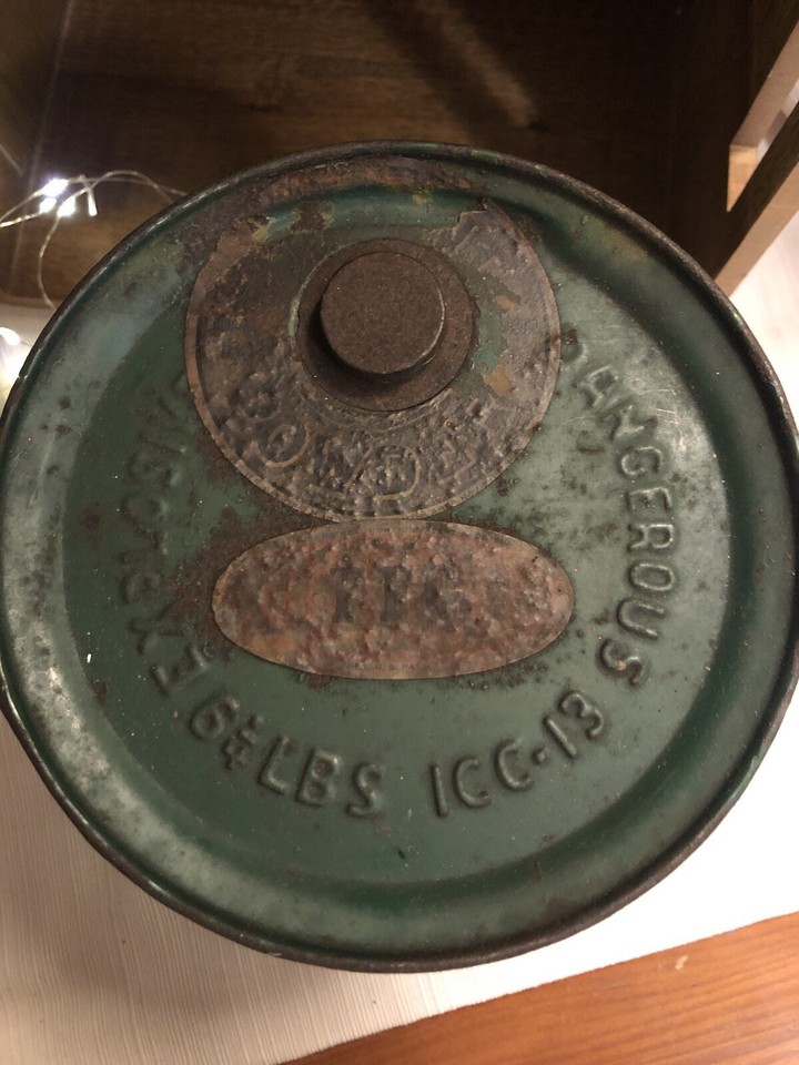Vintage/ Antique Du Pont Gun Powder Keg Metal Green Paint & Label | eBay