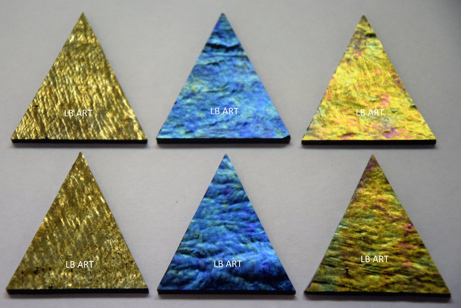 6 DARK IRIDIZED 1 1/2" TALL TRIANGLES 3mm BULLSEYE 90 COE GLASS | eBay