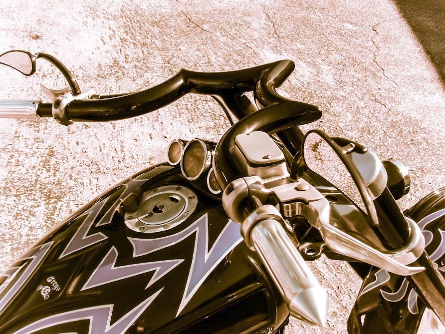 Custom Harley Handle Bars Drag Style 1.5" American Steel Bars | eBay