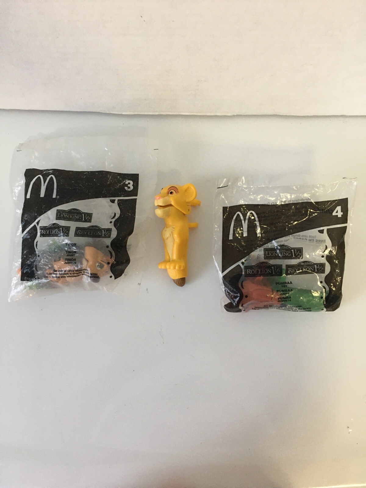 2004 McDonald's Lion King 1 1/2 Finger Tap Puppet Toys Timon Pumba ...