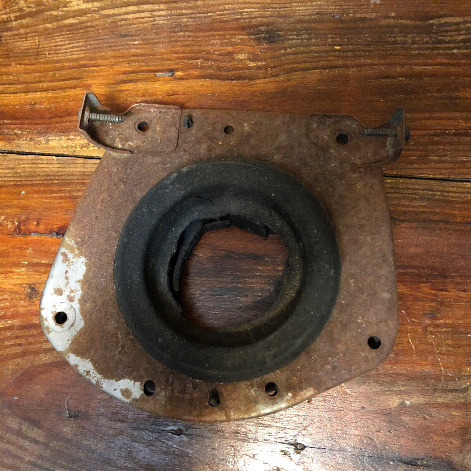 86-93 Mazda B2000 B2200 Truck 5 Speed 2WD Shifter Plate Retaining Ring ...