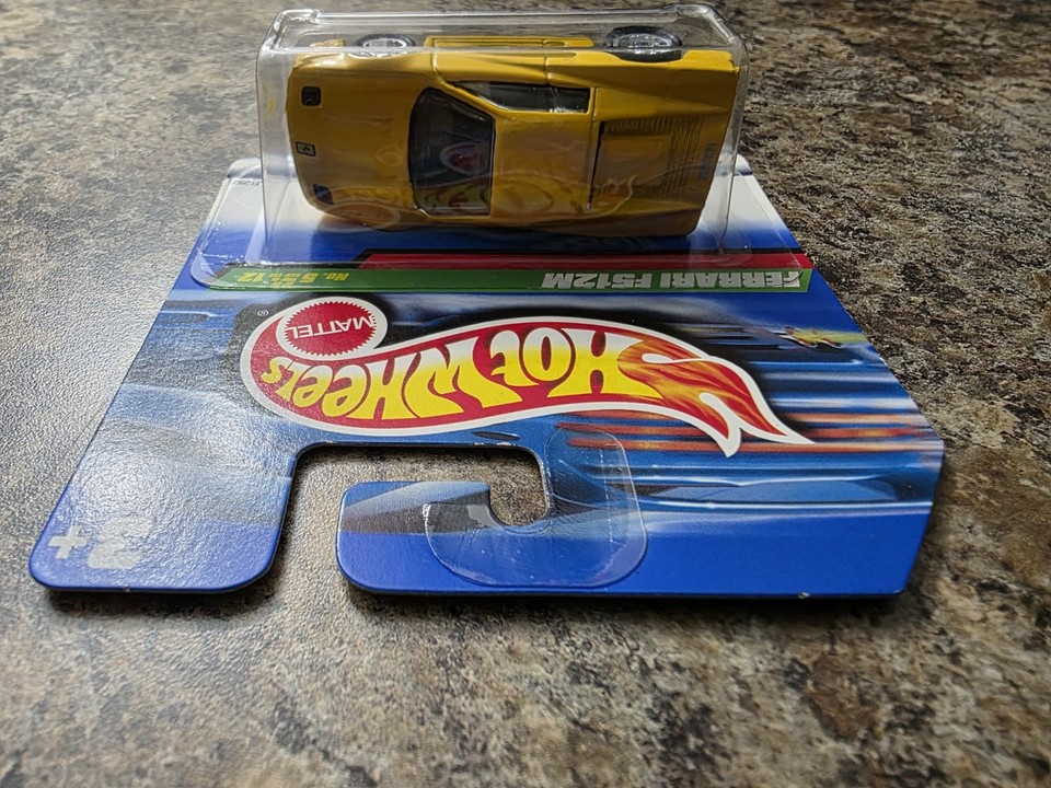 ULTRA RARE! Hot Wheels Ferrari F512M 1999 Treasure Hunt Short Card VHTF ...