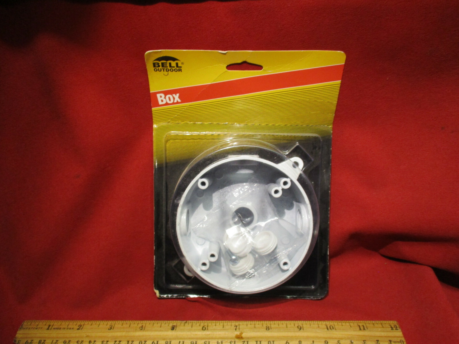 Hubbell Bell 5361-6 Round Weatherproof Box Five 1/2 in. Threaded ...