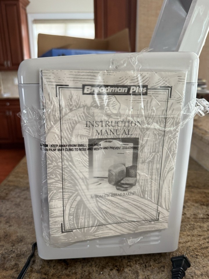 Breadman Plus TR600 Automatic Breadmaker Bread Machine- Brand New | eBay