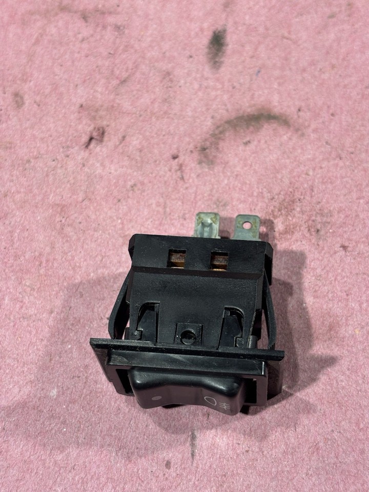 84 - 89 Corvette C4 Fog Light Dash Switch 85 86 87 88 Nice Original Gm ...