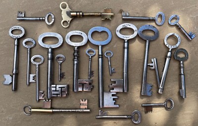 Excellent Nettlefolds Chubb Hobbs Fichet and more fine steel safe lock ...