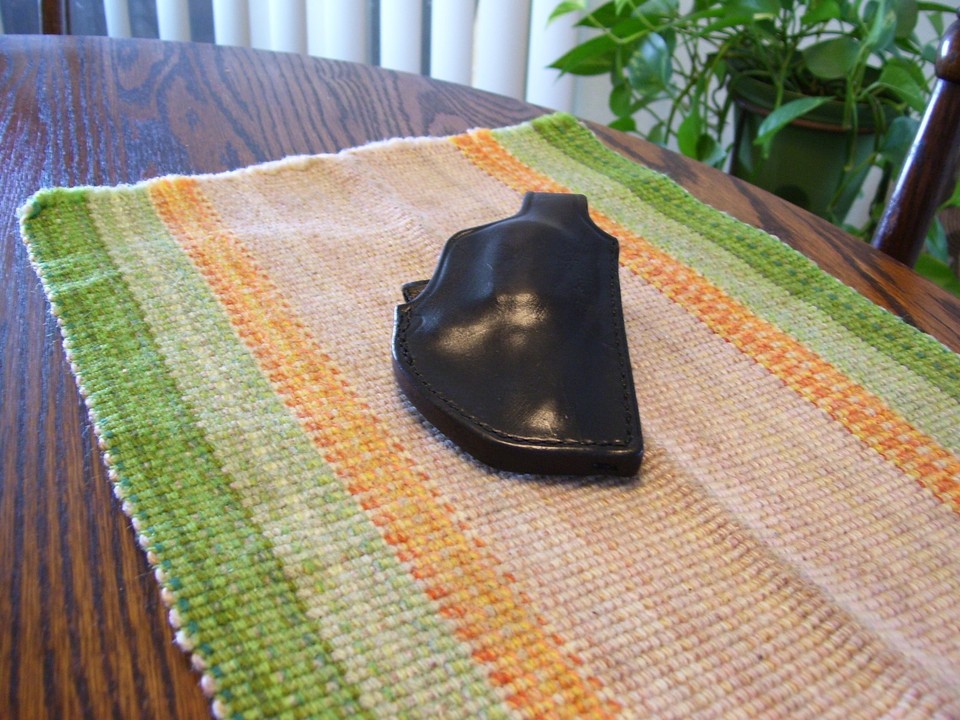 Safariland 17 S&W Blk Belt OWB Holster Smith & Wesson Small J Frame DA ...