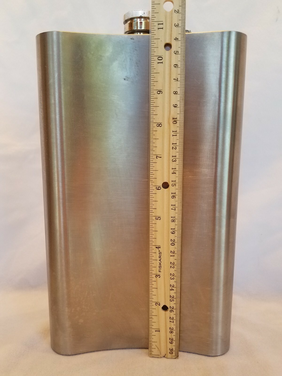 FLASK 64oz Stainless Steel XL Large Party Jumbo Liquor Irish Whiskey 1/ ...