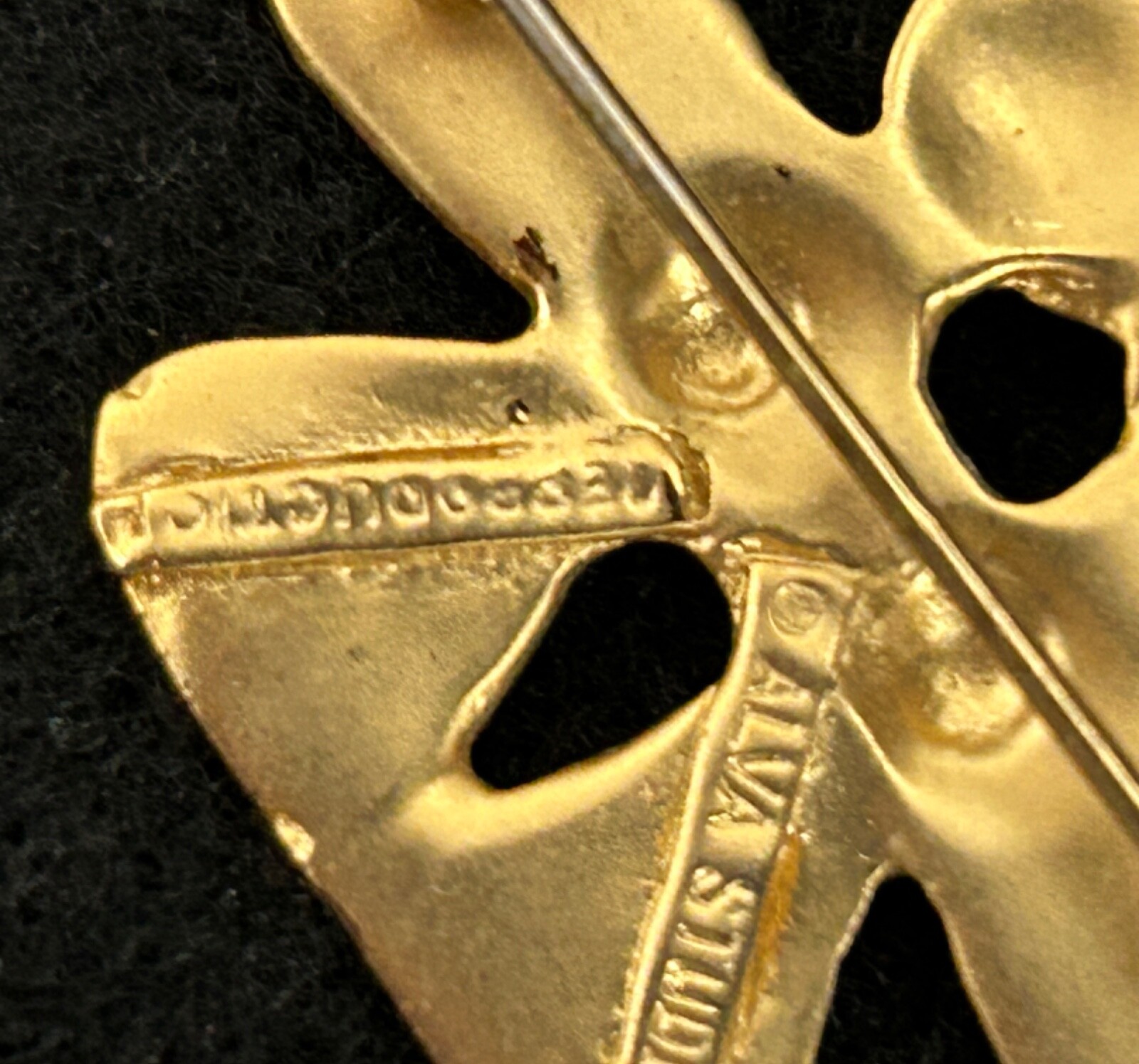 Alva Studios, Museum 3D Figural Replica Owl Pin Brooch Gold Tone Signed | eBay