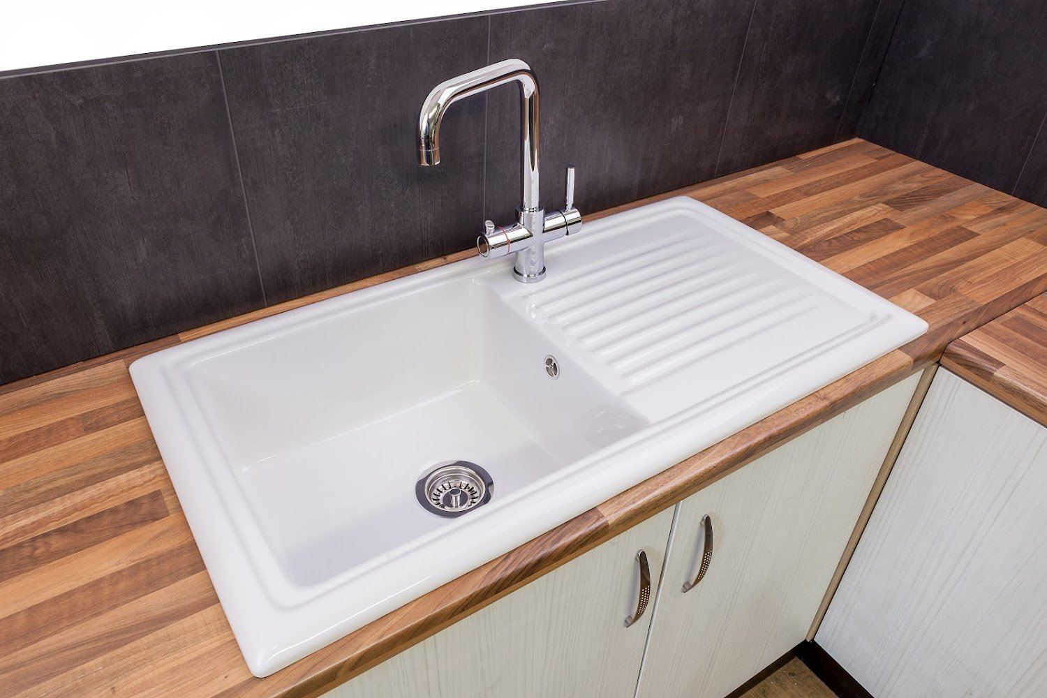 Reginox RL304CW Traditional Kitchen Sink Single Bowl Reversible Drainer ...