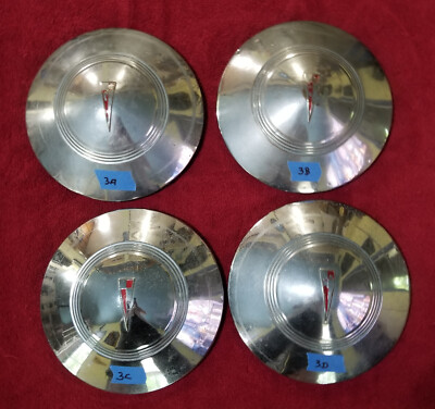 VINTAGE PONTIAC HUB CAPS CENTER CAPS | eBay