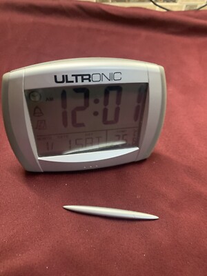 Ultronic desk/bedside clock with stylist | eBay
