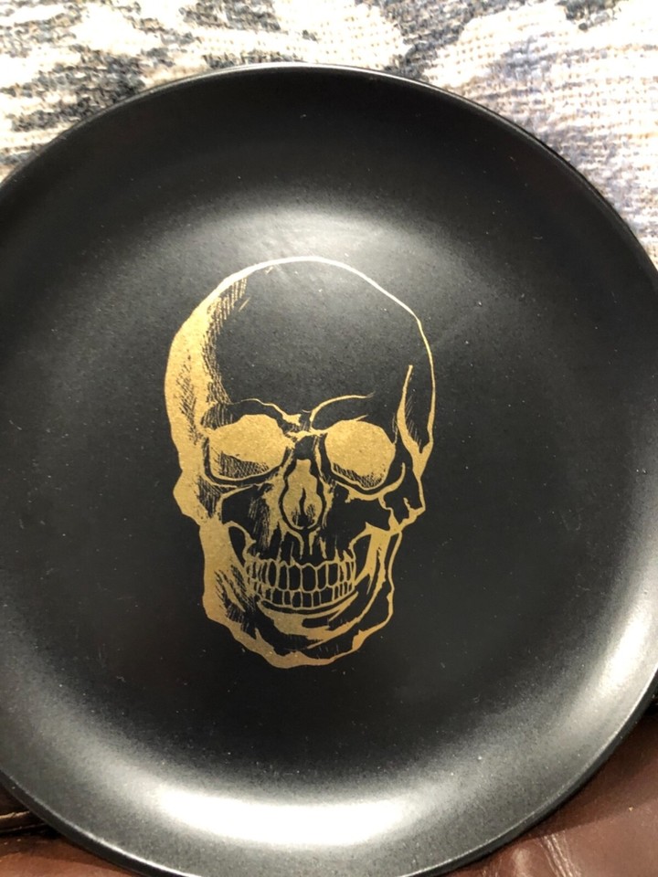 New CIROA Wicked Black & Gold Skull Skeleton Head 8” PLATE | eBay