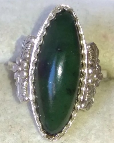Vintage Elegant Green stone jade RING SILVER 875 stamp USSR ANTIQUE ...