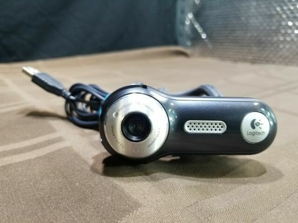 Logitech USB Webcam QuickCam Camera V-uar33 With Mount online kaufen | eBay