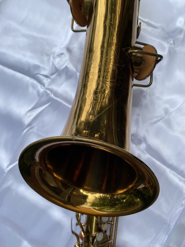 Vintage Selmer New York Tenor Saxophone Serial Number: P 1773 - Free ...