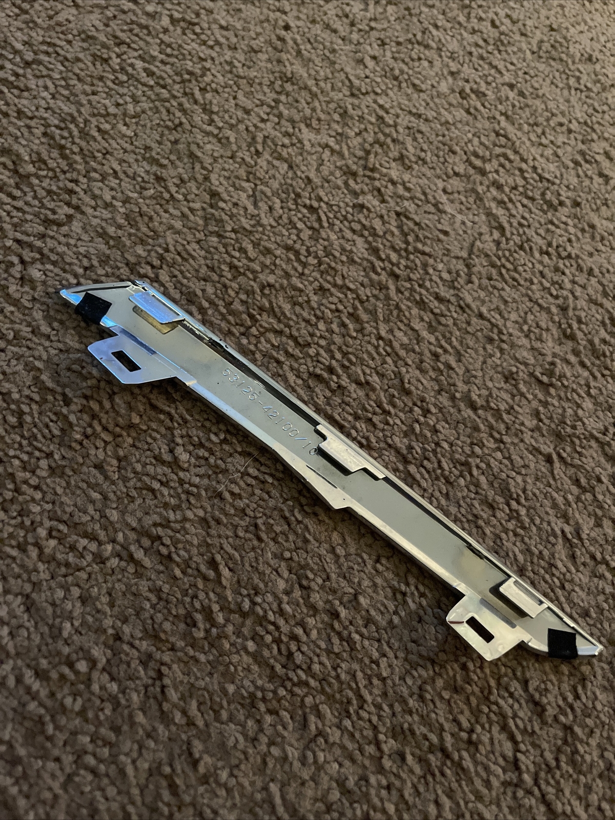 5312542100 Genuine Toyota MOULDING, RADIATOR 53125-42100 Insurance ...