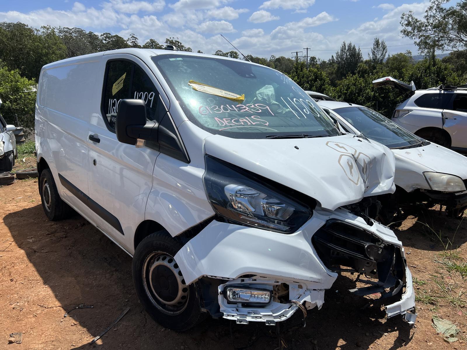 FORD TRANSIT CUSTOM DOOR TRIM LH FRONT, VN, 09/13- 13 14 15 16 17 18 19 ...