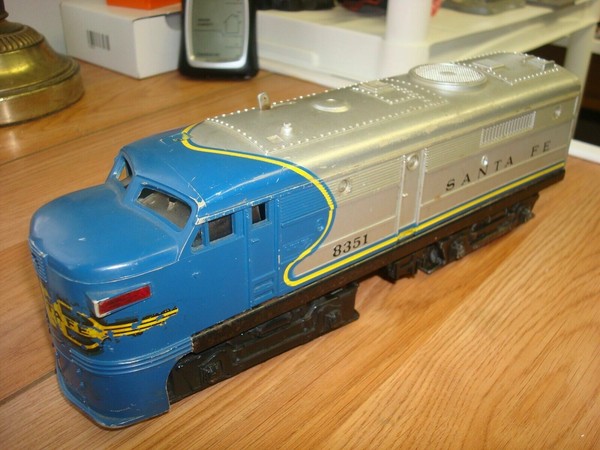 Lionel 1970s 8351 a Unit Santa FE Diesel Engine for sale online | eBay