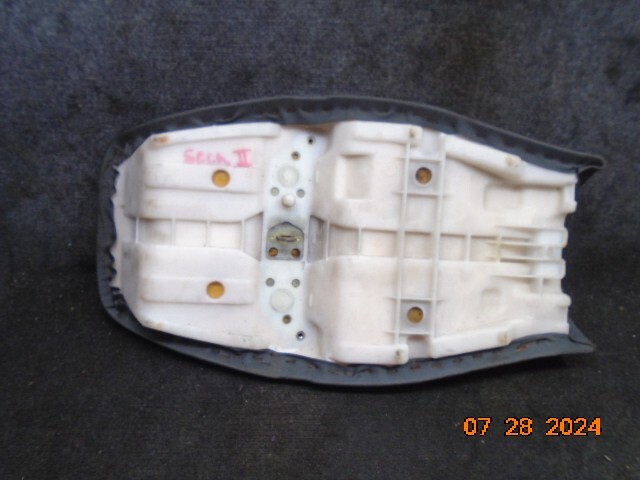 1992 Yamaha Seca II XJ600S XJ 600 Seat | OE | Yamaha