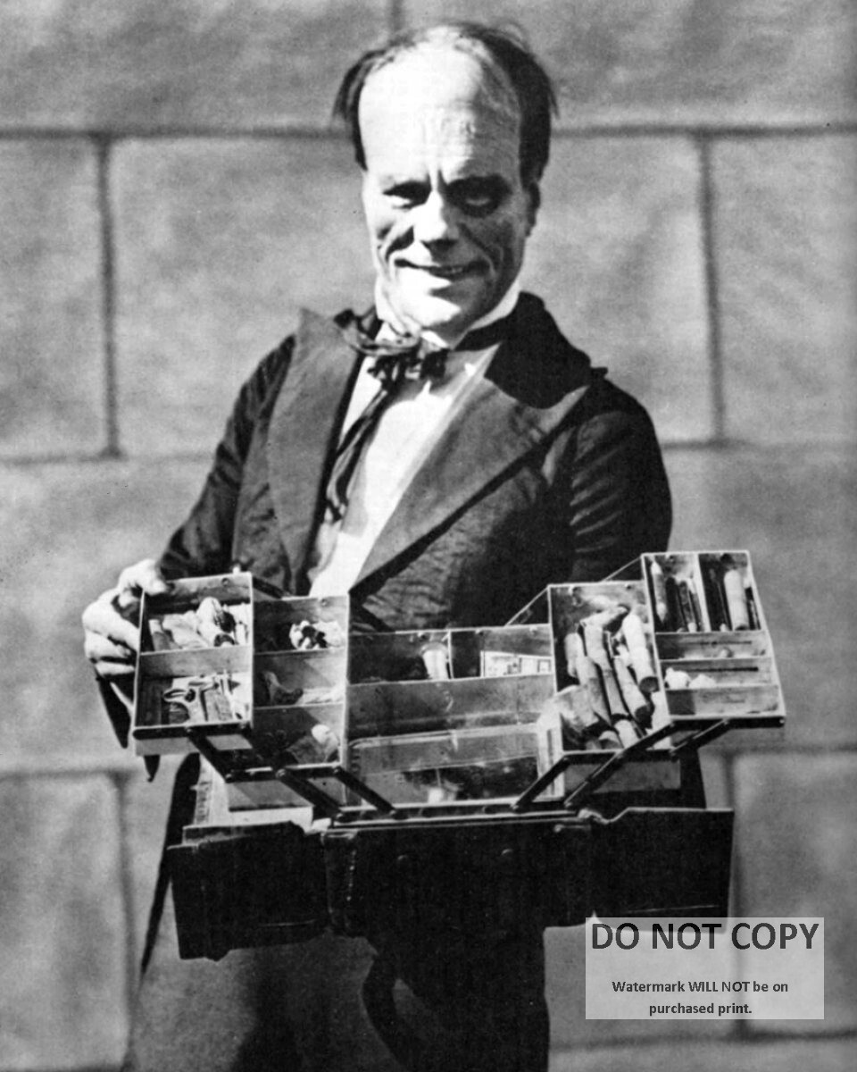 LON CHANEY "PHANTOM OF THE OPERA" PRE & POST MAKEUP - (2) 8X10 PHOTOS ...