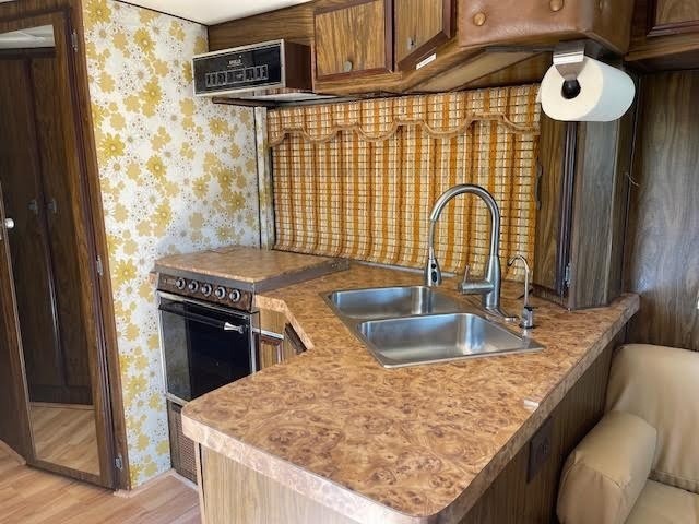 1978 Apollo DB3000 Motorhome Dodge M500 Chassis 440CID 727 Torqueflite ...