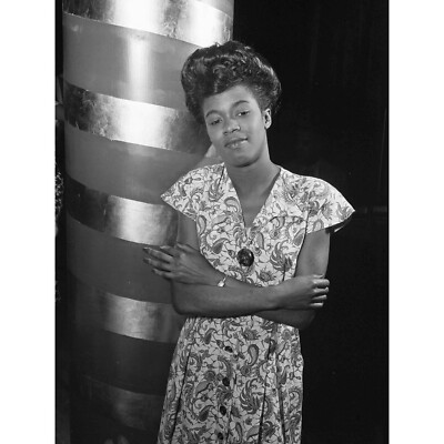 VINTAGE PHOTO PORTRAIT LEGENDARY JAZZ SINGER SARAH VAUGHAN POSTER PRINT ...