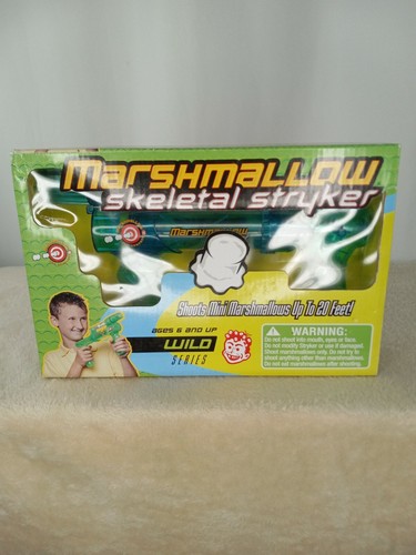 2012 Marshmallow Shooter Gun Classic Series Shoots Mini Marshmallows 30 ...