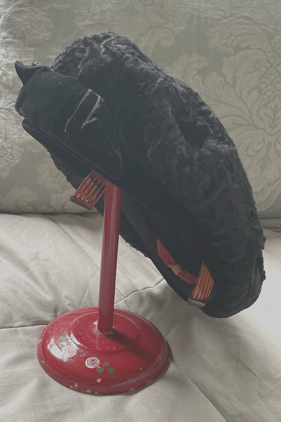 1940s VINTAGE WALTER FLORELL Black Persian Lamb Beret… - Gem