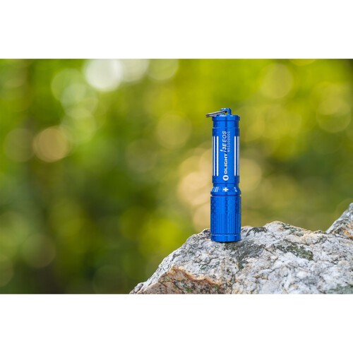 Clip & Olight I3E EOS Olight Stellar Blue EDC Keychain LED Flashlight ...