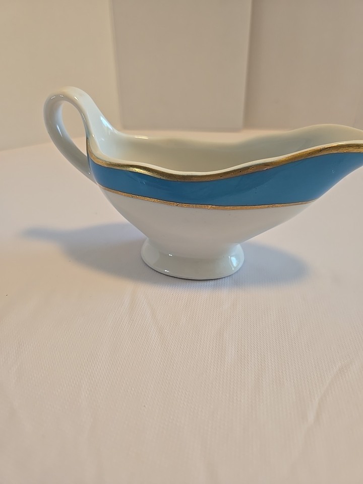 Jackson China Gravy Boat Footed Blue White Gold Trim MCM Vintage ...