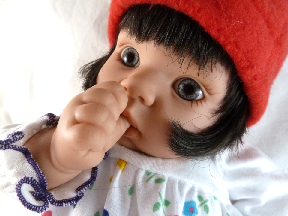 1998 Lee Middleton Baby girl Doll Reva Brown Hair Blue Eyes 17” Soft ...