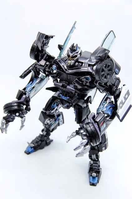 Hasbro Barricade Transformers Masterpiece Movie Series Action Figure ...