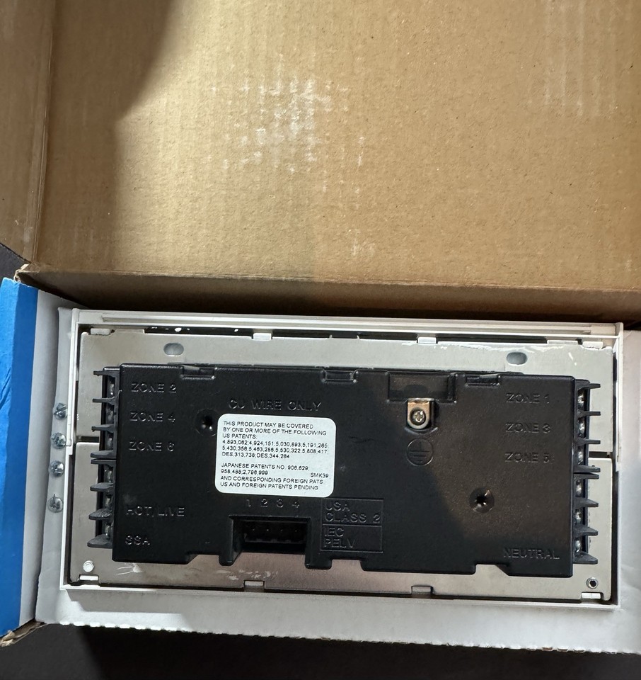 Lutron GRX-3106 Grafik Eye 6 Zone Dimming Scene Control. For parts/Not ...