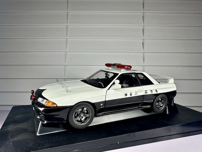 *RARE* Autoart 1/18 Nissan Skyline GT-R R32 Japanese Police Car Black ...