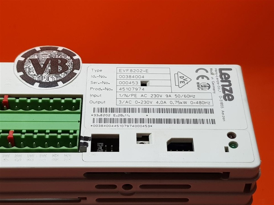 Lenze Frequency Converter Type: EVF8202-E / *33.8202E.2B.11. - 0.75 kW ...