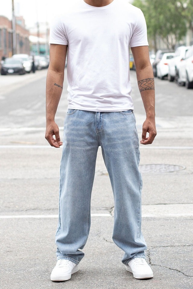 Victorious Men's Essential Loose Fit Baggy Wide Denim Jeans Pants ...