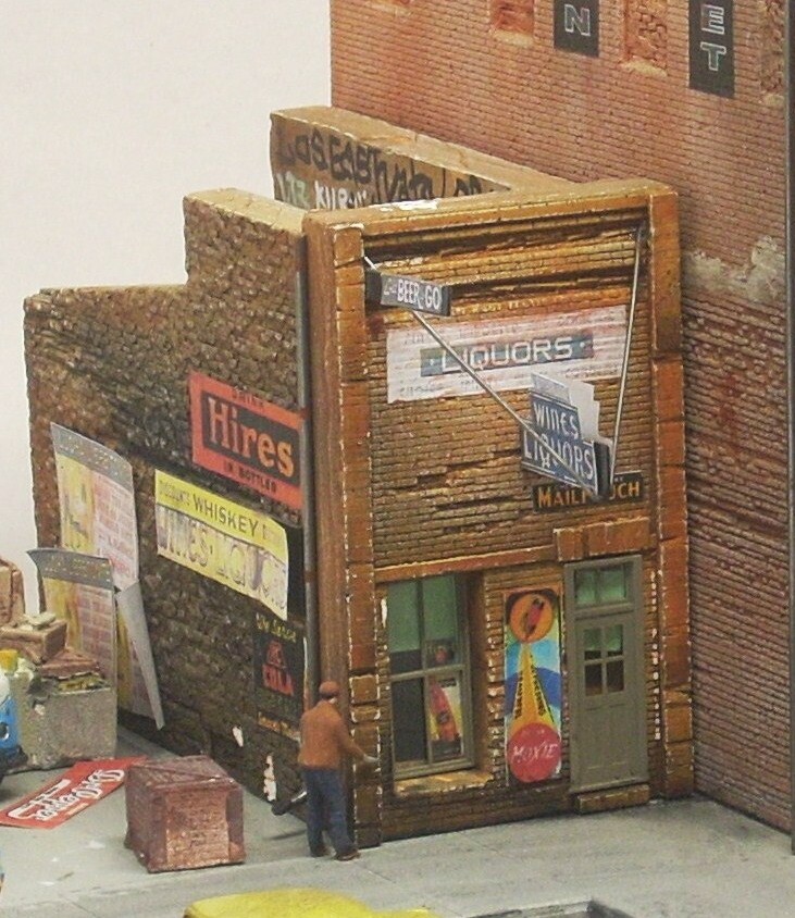 2 Different Downtown Deco HO Scale Building Kits Backdrop Flats Bonus ...