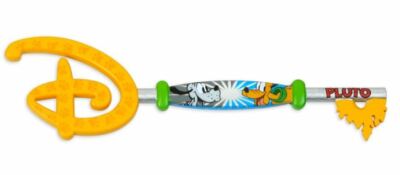 DISNEY STORE PLUTO 90TH ANNIVERSARY COLLECTIBLE KEY & PIN LIMITED ...