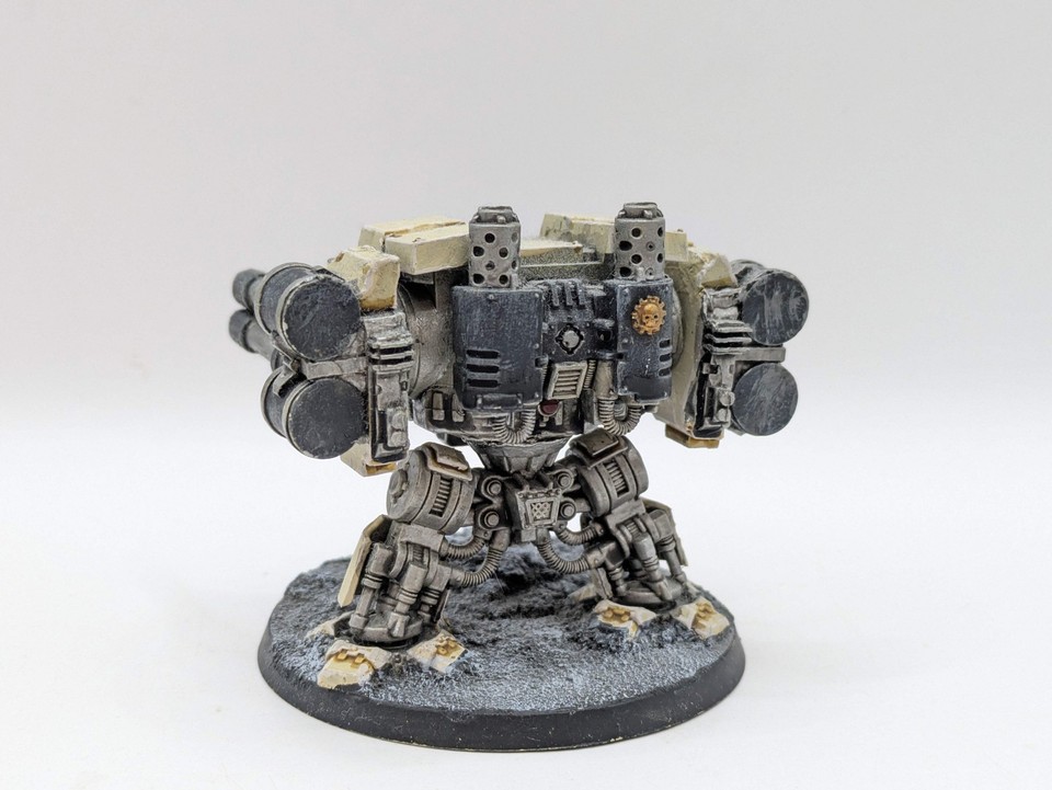 Warhammer 40k: Space Marines Venerable Dreadnought with Forgeworld ...