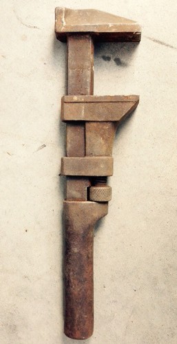 1900s BILLINGS ADJUSTABLE WRENCH, HARTFORD, CT, 12-5/8" LONG, OPENS to ...