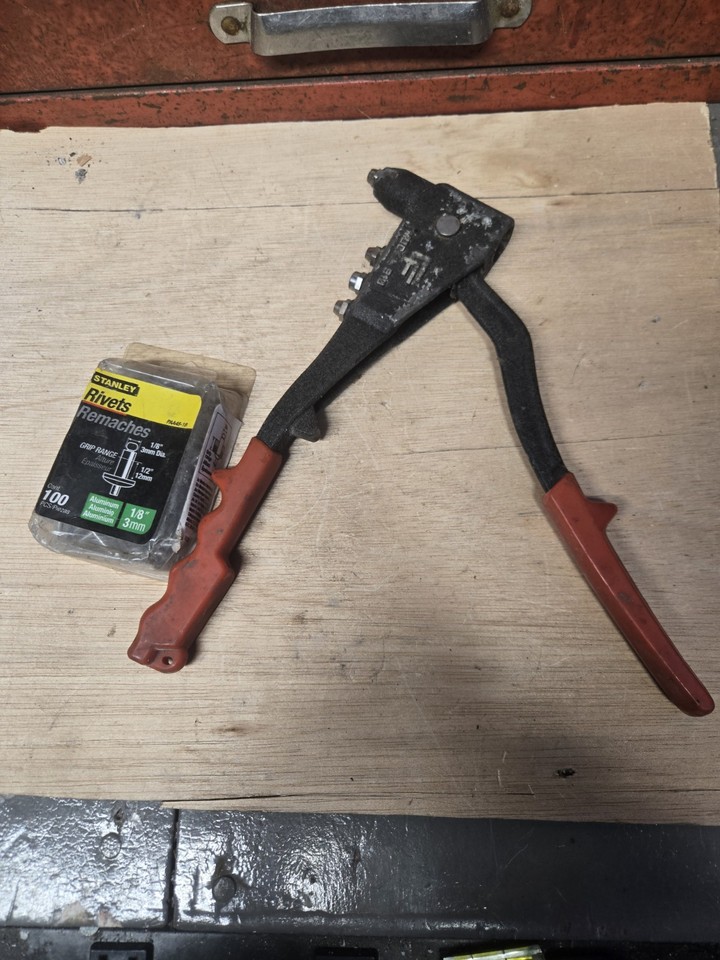 Vintage Central Forge Hand Riveter #910 Made In USA With Rivets | eBay