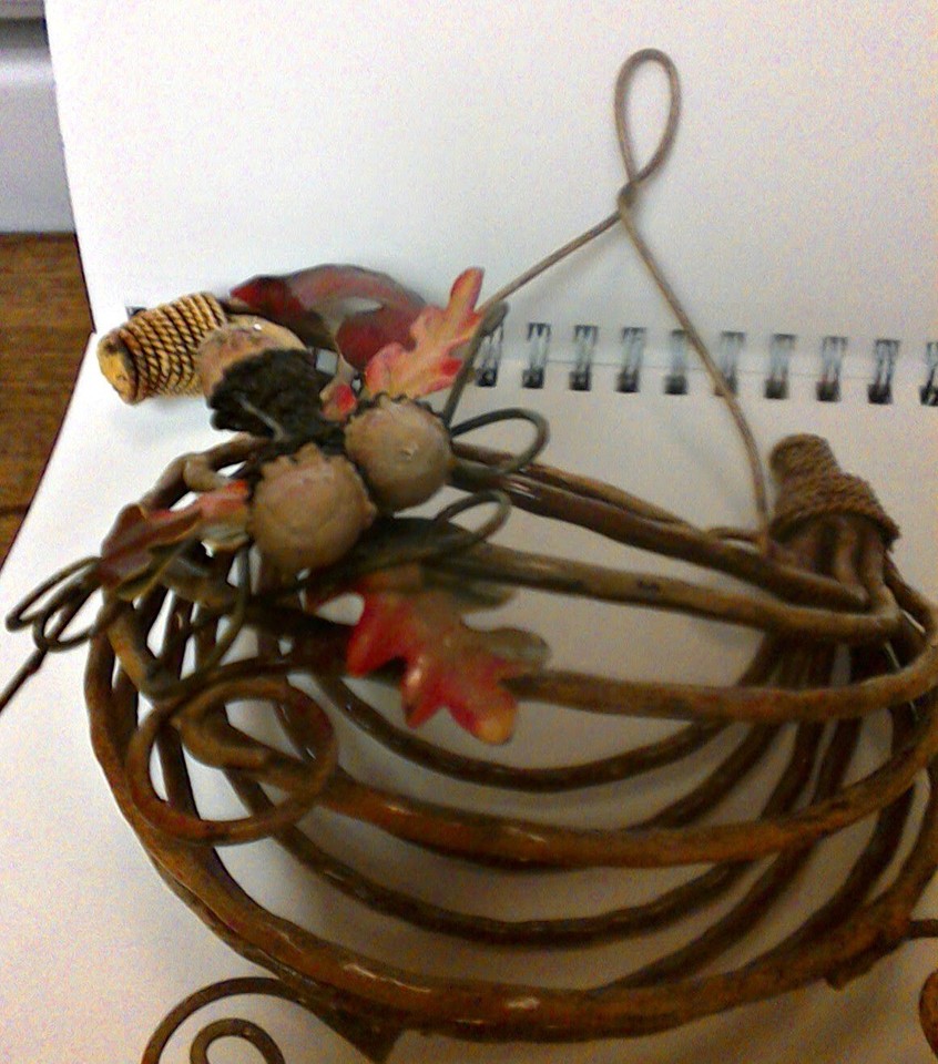 Fall Thanksgiving Basket Wall Hanging Heavy Metal Turkey Figurine | eBay